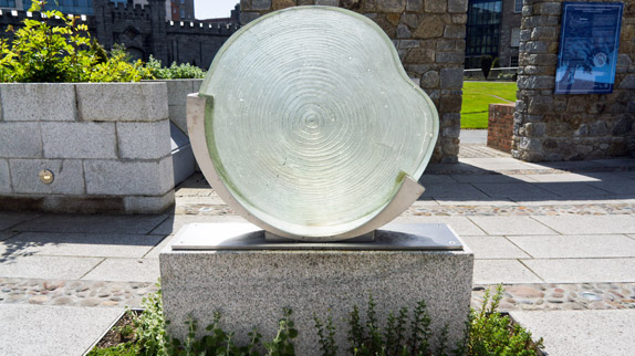 A List and Guide of Stone Memorial Material Types